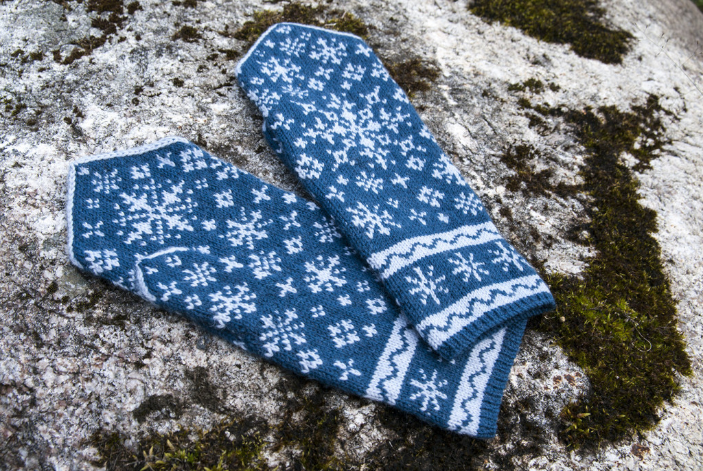First Snow mittens ← Knits 'n' Pieces